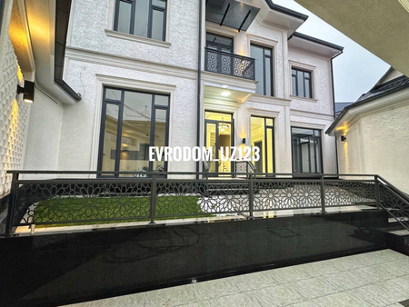 Ор-р: Циолковский Продается Новый Евро Дом 3.соток 400м2
