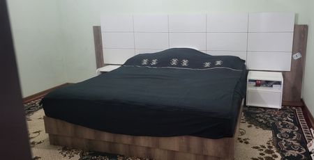 Продаётся очень красивая кровать.
