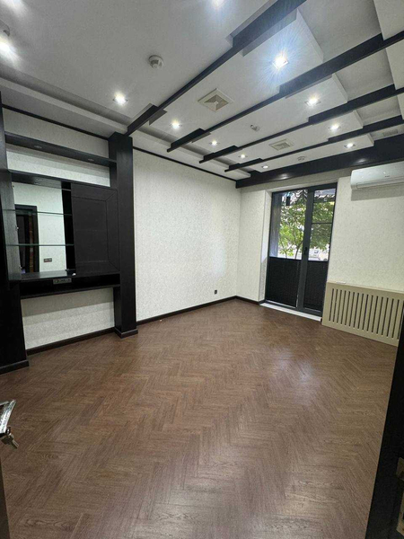 Аренда Евро офис улица Шота Руставели Ориентир: парк Бабур  150м2