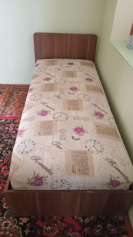 Продам кровать односпальные и двухспални