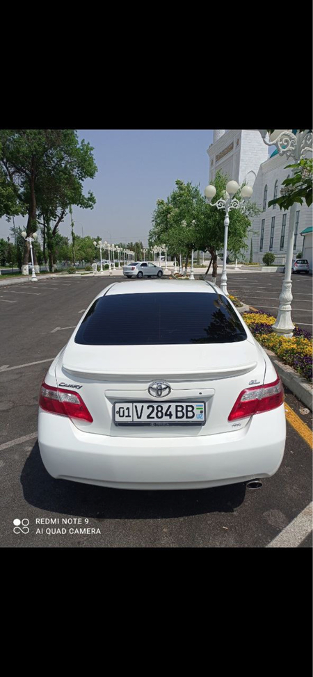 Tayota camry 2007yil holati yaxshi