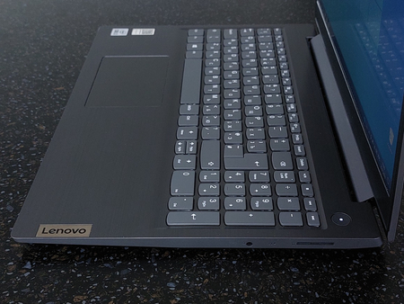 Lenovo ноутбук сотилади Холати зор