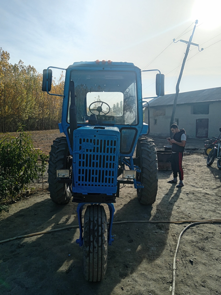 MTZ80 yili 90 dakument yangi
