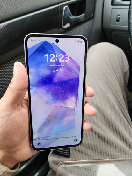 Samsung a55. 5g 8/256 paket