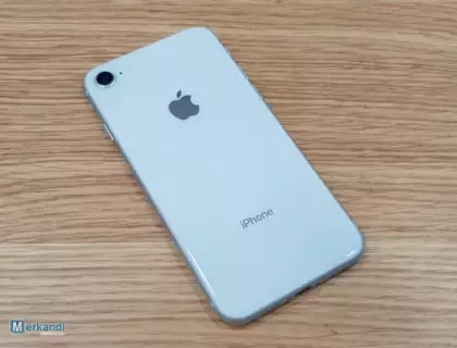 IPHONE 8……….