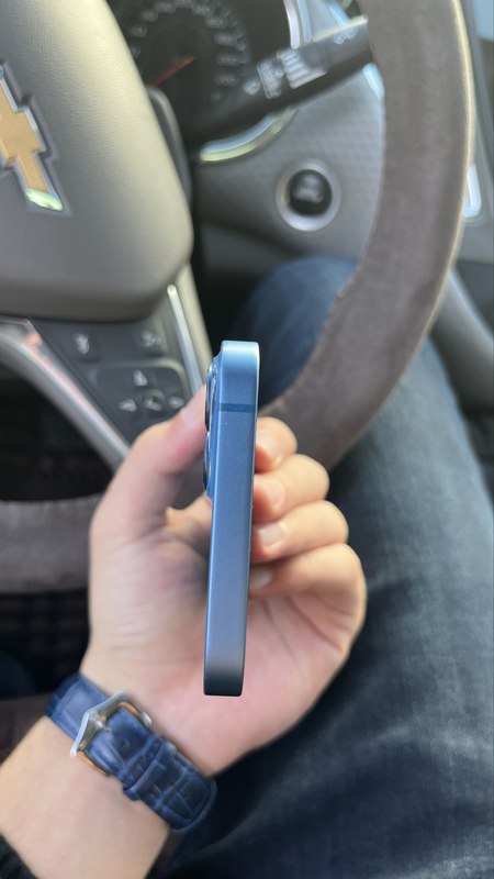 Iphone 13 blue color