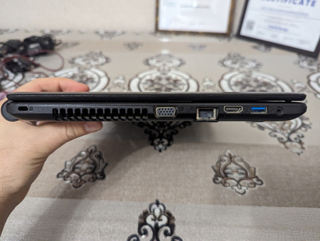 Продам ноутбук Acer Aspire E1-510