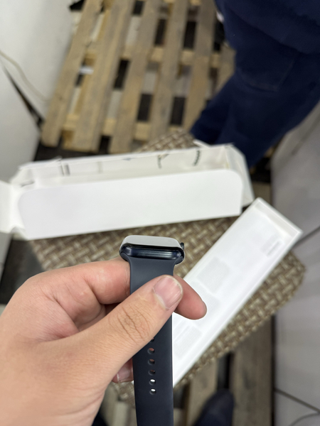 iwatch 8 sotiladi emkost 100%