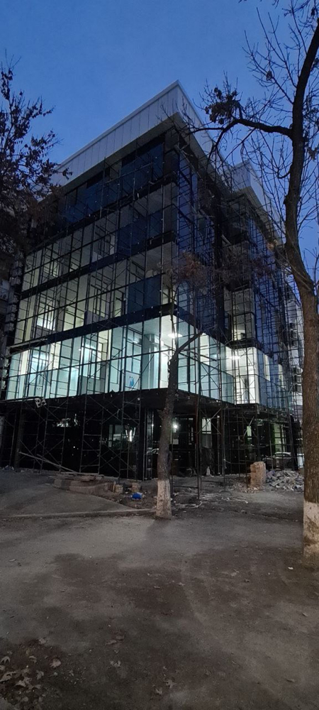 Стеклянные перегородки 10 мм