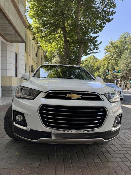 Chevrolet Captiva 3/4 qilingan