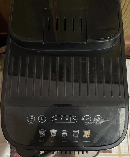 Кофемашина Delonghi