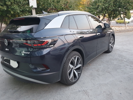 VOLKSWAGEN id 4.Cross. 2021. Yurgani 65000. Narxi 20200