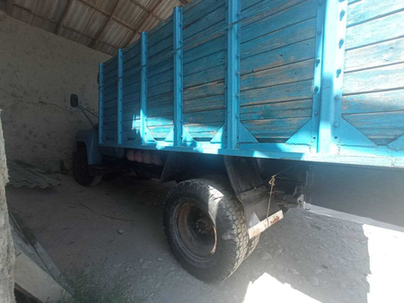 Gaz 53 sotiladi holati a'lo