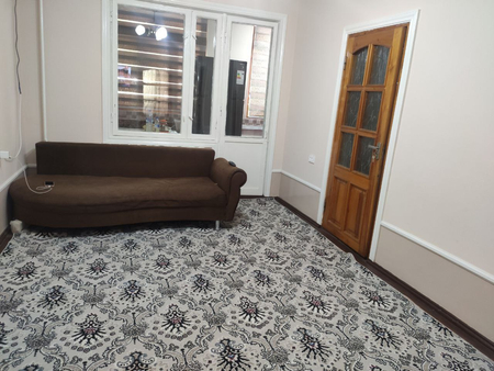 Юнусабад 8кв 2/1/4 не торец 56м² Срочно