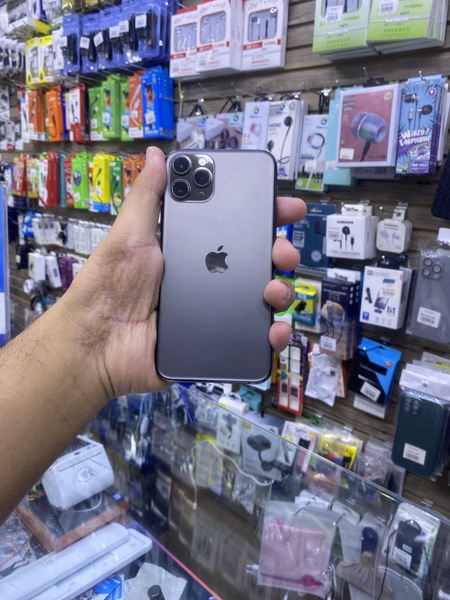 iPhone 11 pro 64 Gb Ideal