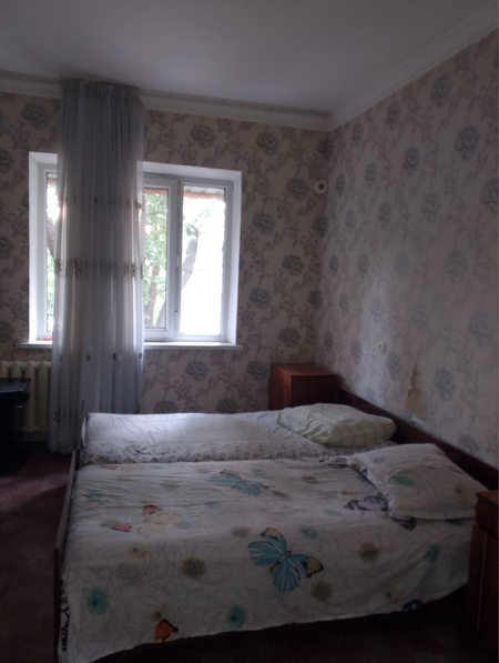 2/2/4 350$ Feruza shukrona studentlarga ham beriladi. Balkon 2*6