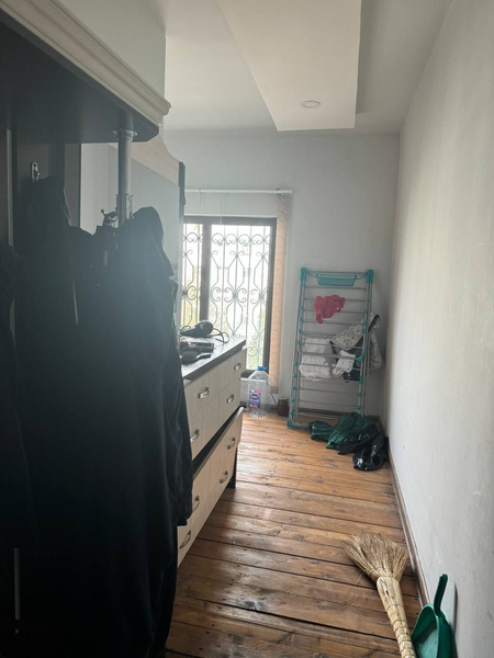 Продам 2 Комнатную квартиру Сергели 8а