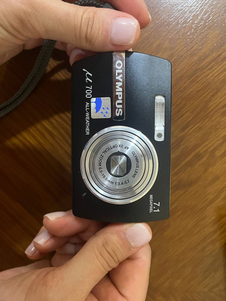 Продается цифровой фотоаппарат Olympus