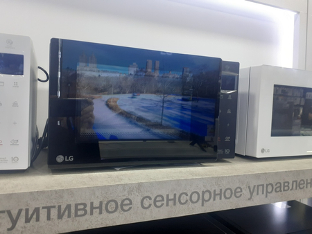 Микроволновая печь LG MS2535GIS