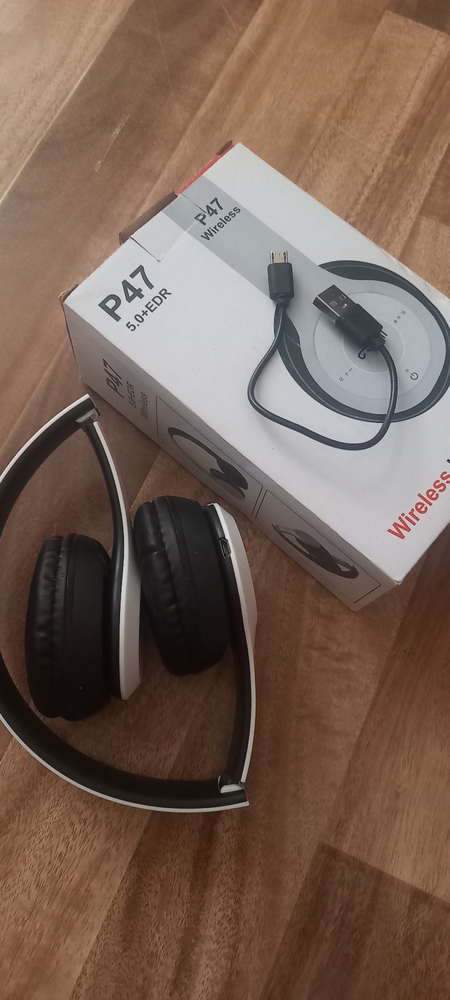 P47 Wireless Headphone