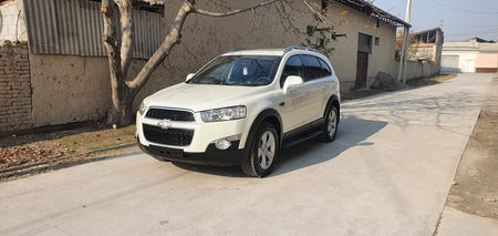 Kaptiva S 4 2011 yili 2.4