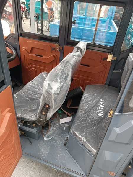 Elektro muravey kabinalik