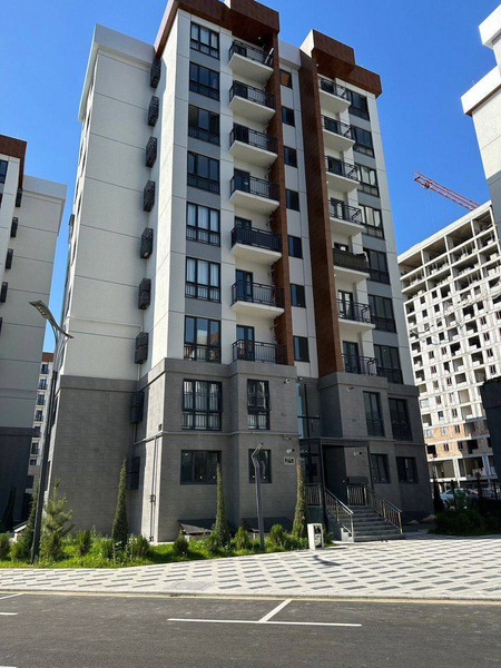 Alfraganus Продается 2 комнатная квартира ремонт Узбум Винзавод