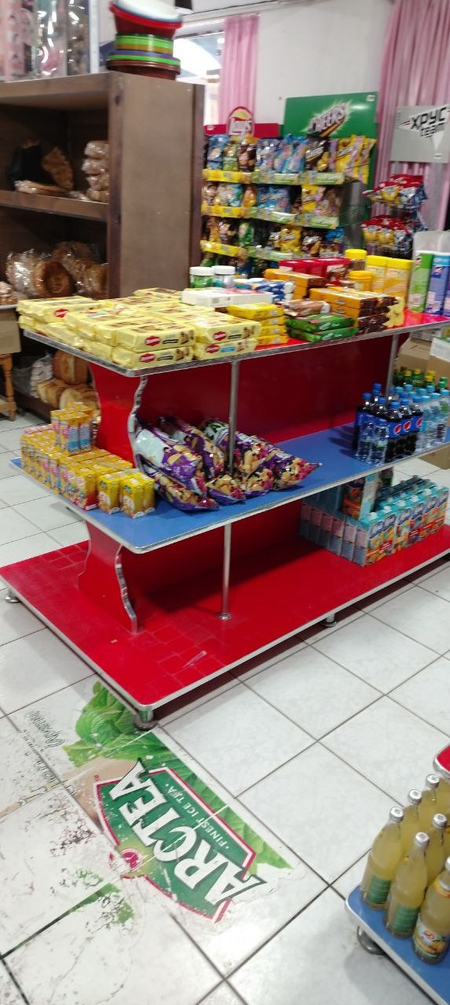 Продаются полки для магазина