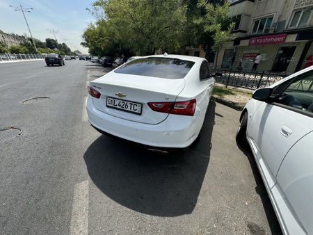 Malibu 2  2turbo kraska toptozaa km 1000%xalol