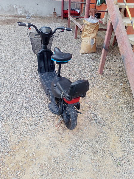 Skuter rabochi arzon