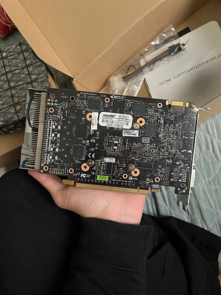 Видеокарта 650Ti