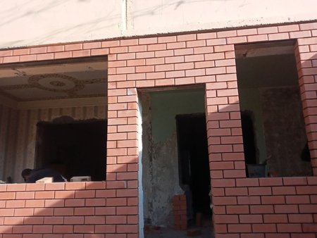 Кладка кирпич на балкона без пасредников