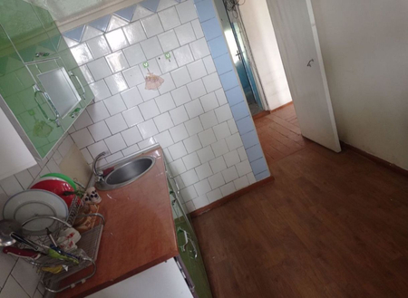 Академ городок. Посольство Чехии 2/4/4. 38м². Кирпич.
