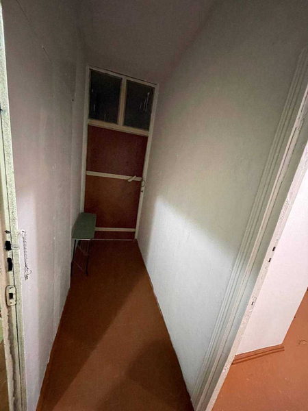 срочно продаётся квартира 4х комнатная 90кв.м