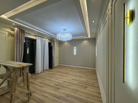 Продается Евро дом Ор-р: Ахунбабаев 300м2