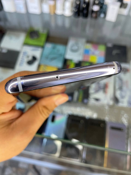 Samsung A9 Pro. 6/128gb