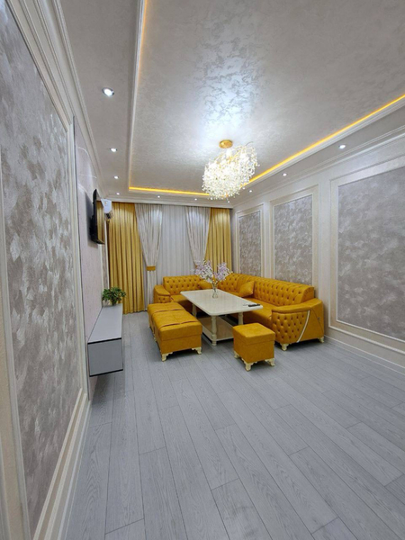 Продается 2 ком. Квартира на 2 этаже площадью 63 кв.м. В Вокзале