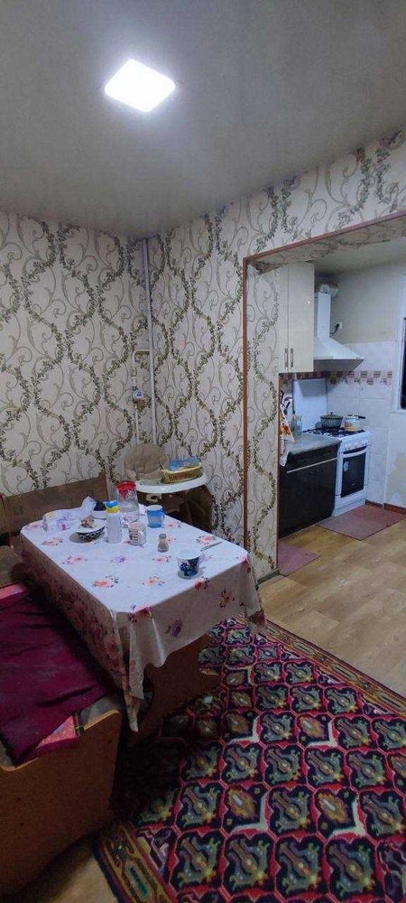 СРОЧНО !! Продается квартира в Яшнабаде 2/5/5 ( 62 кв/м ) Авиасозлар 2