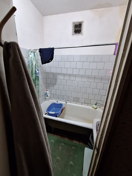 Саламатина 1в2/1/4 Кирпичный дом 76 серия