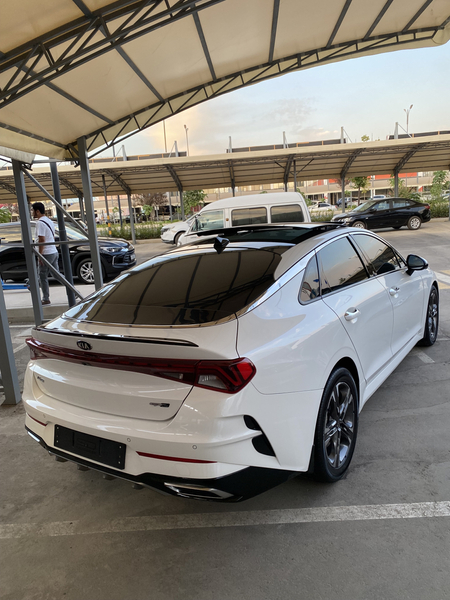 Kia k5 gt line srochna sotiladi