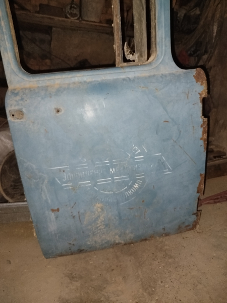Zil sotiladi zapchaslari bilan