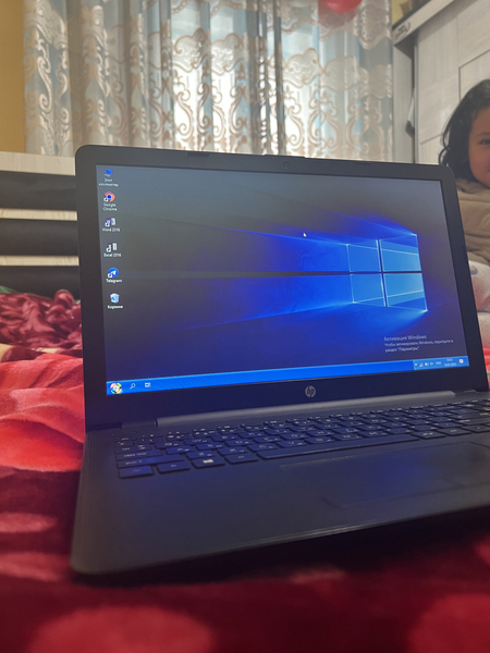 Noutbuk HP 370gb