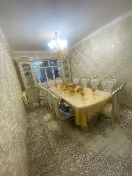Продаётся 3 ком.квартира.с новым ремонтом 1 этаж.