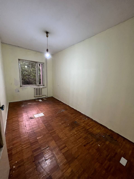 Продаётся 3 х комн. квартира Армад Югнакий. М.Улугбекском рн