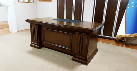 Ofis uchun mebel