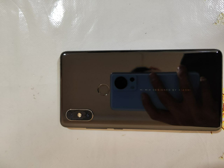 Mi mix 2s  yangidek faqat ózm ishlatganman