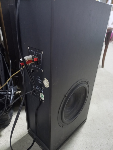Kolonki aktivniy hi-fi 50 watt