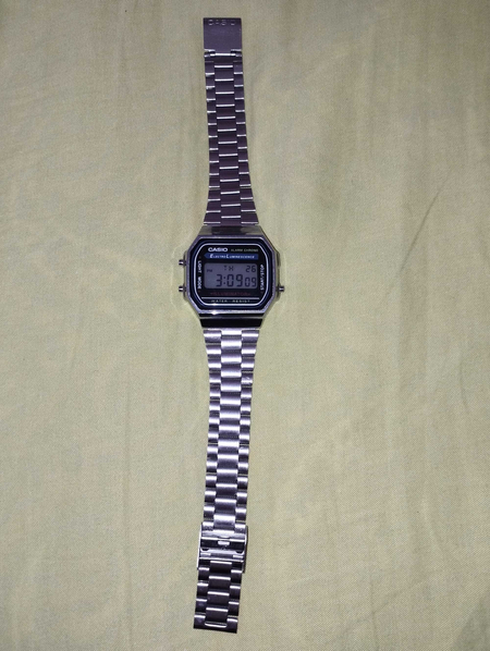 Продаю часы casio