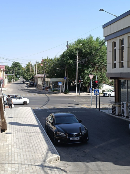 Продажа нежилое Мирзо Улугбек ул Циолковская 1 линия