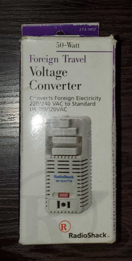 Конвертер напряжения, преобразователь Voltage Converter RadioShack
